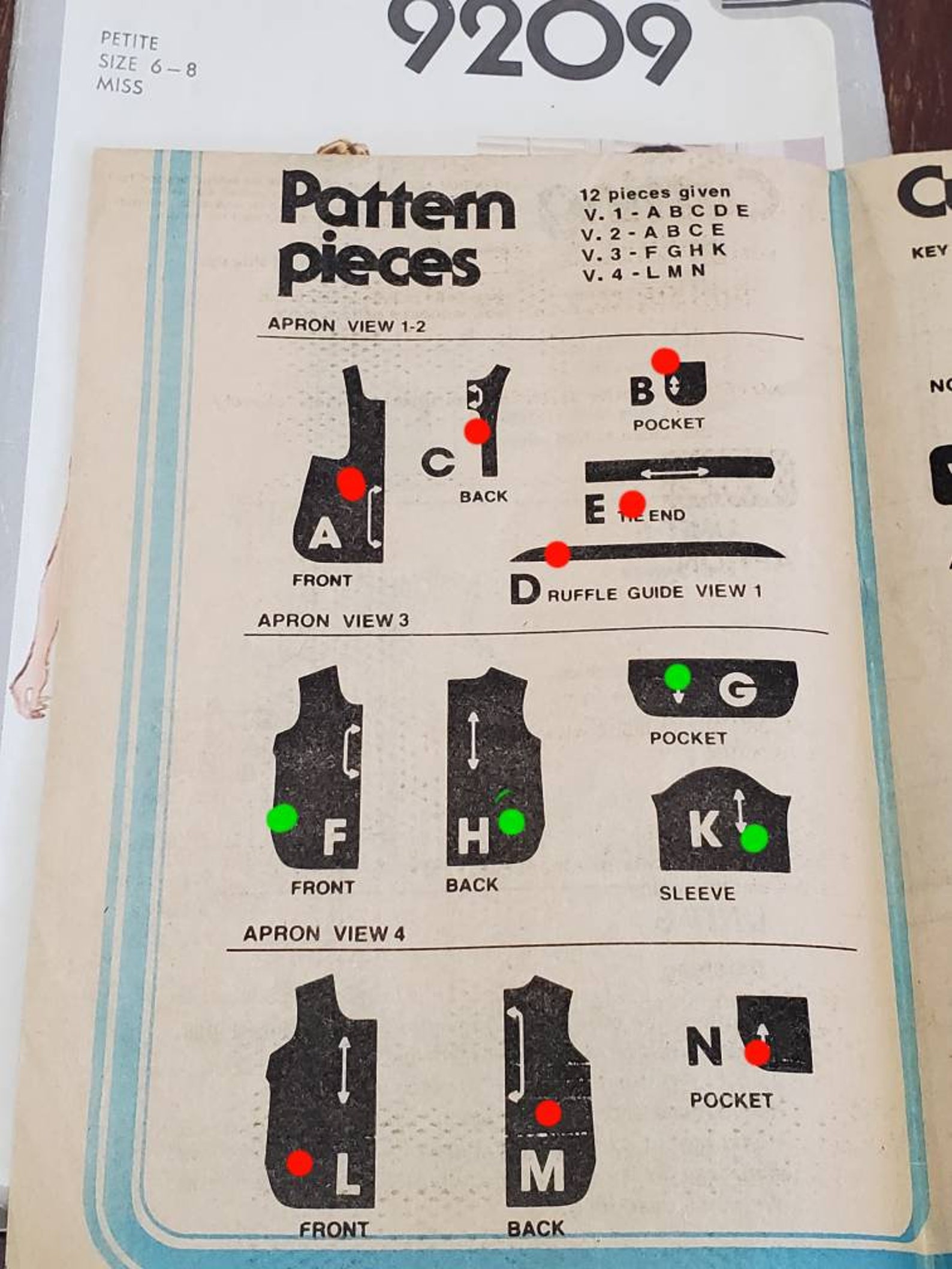 CUT: Simplicity 9209 Pattern, Misses Set of Aprons Pattern, Ladies ...