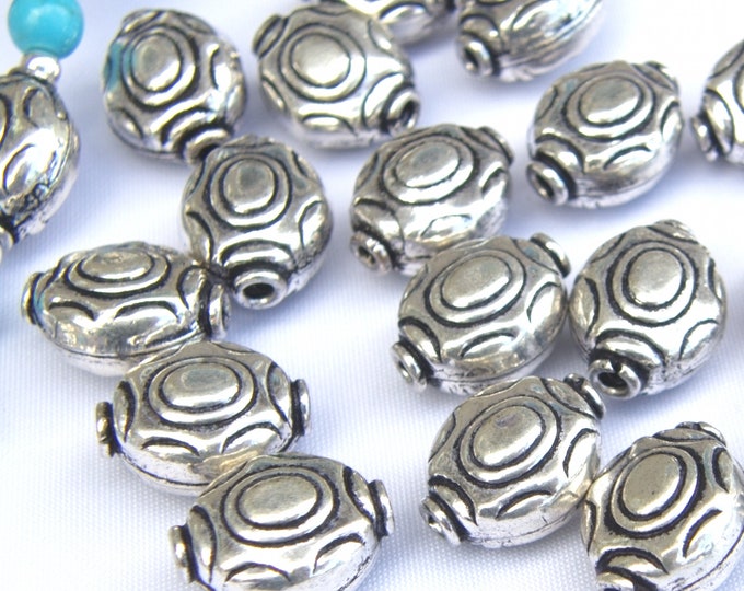 Large Oval Silver Beads - Starbust Circle Design - 14mm Antique Silver ...