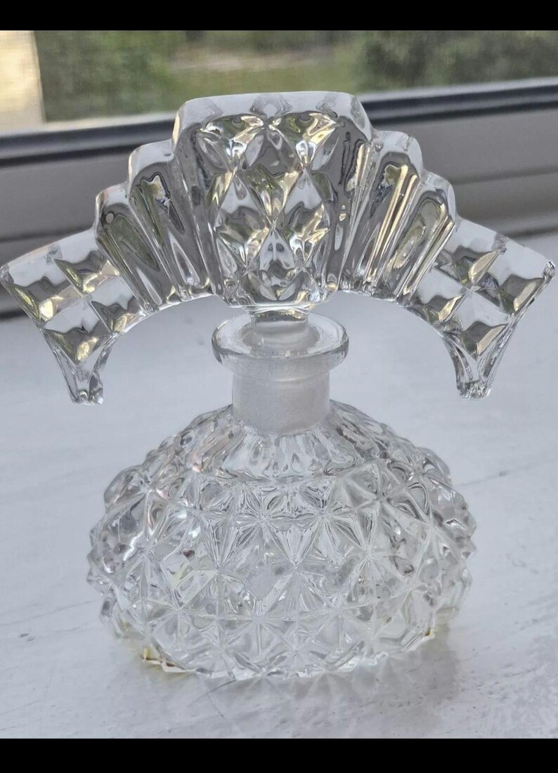 Art Deco Style Fan Perfume Bottle. Vintage Clear Cut Glass Perfume ...