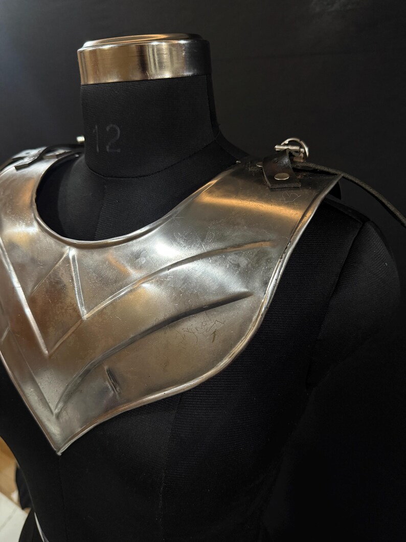 Women Medieval Steel Gorget Armor – Handmade Knight Neck for Cosplay ...