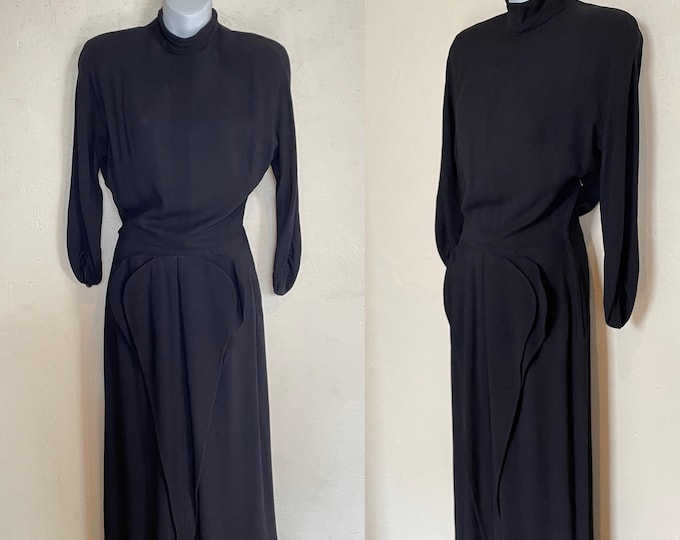 Beautiful Vintage 1940's Black Crepe Femme Fatale Dress an Aldrich ...