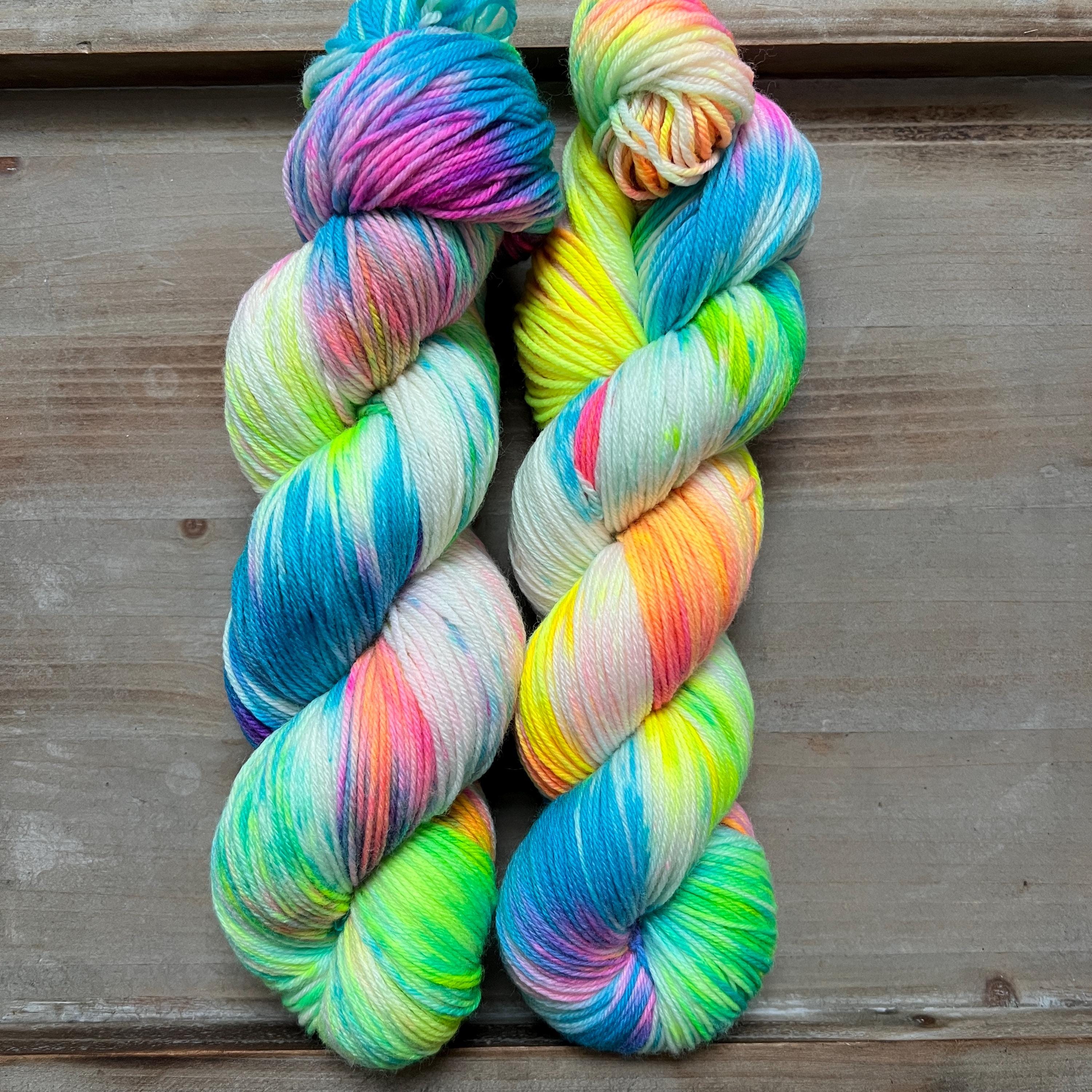 Sockenwolle Soft "PRIDE LIGHT" 100g, handgefärbt - Etsy.de