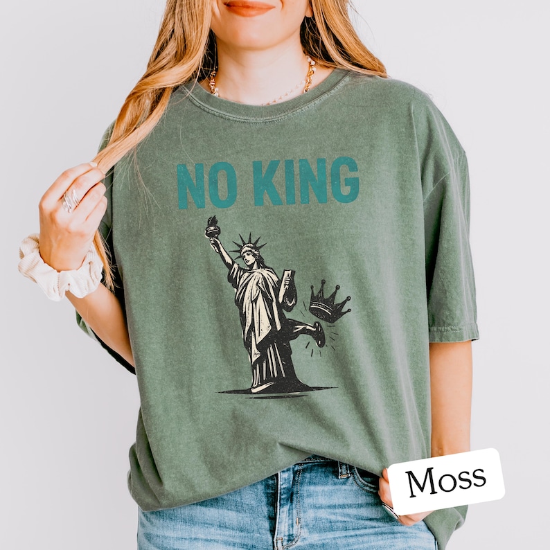 No King T-shirt – Statue of Liberty Kicking Crown Graphic | S–XXL - Etsy