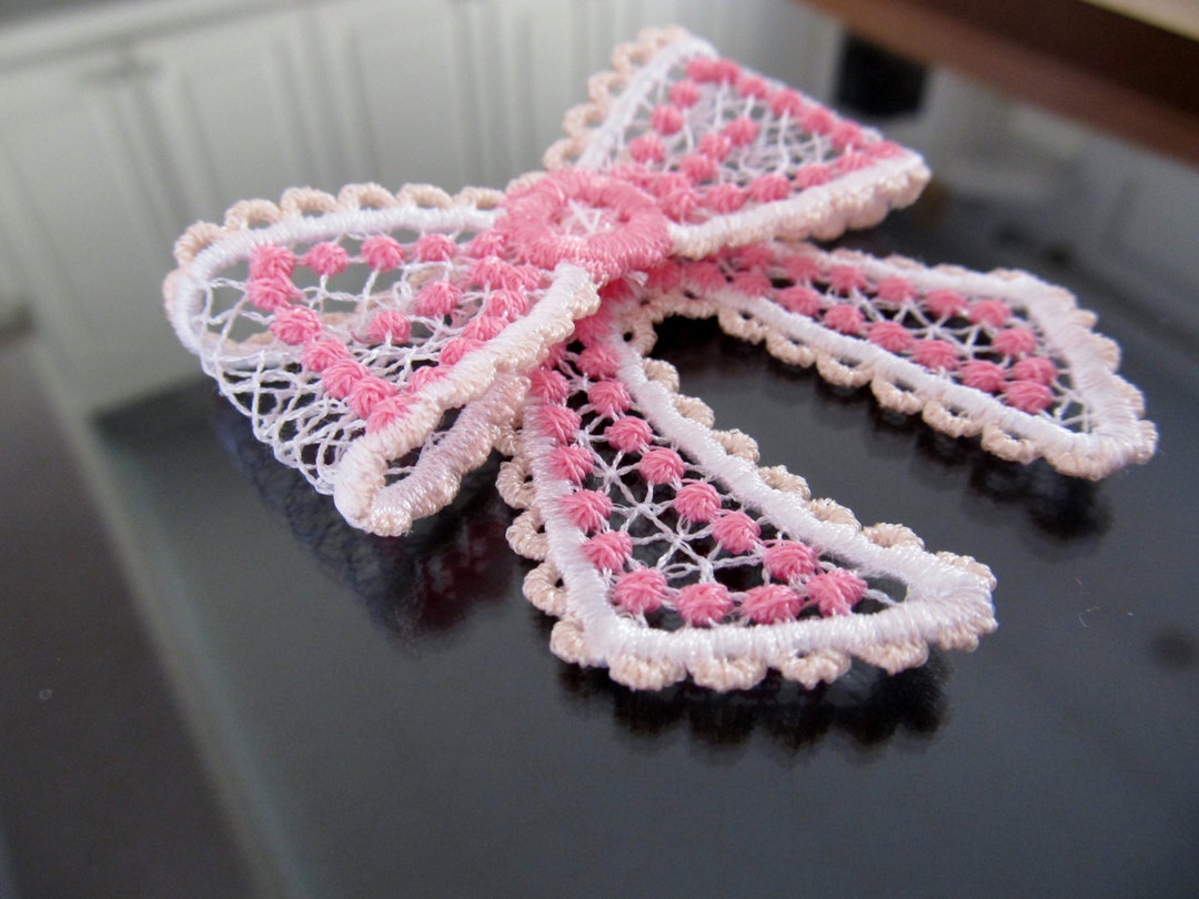 Stunning Bow - FSL, Freestanding Lace, Curl Bow - Machine Embroidery ...