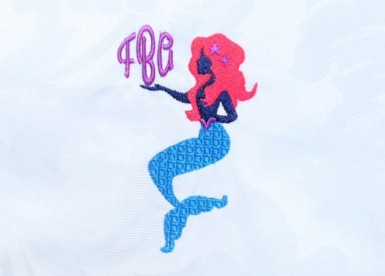 Mermaid Monogramm Embroidery Designs 4x4 5x7 Circle Monogram - Etsy