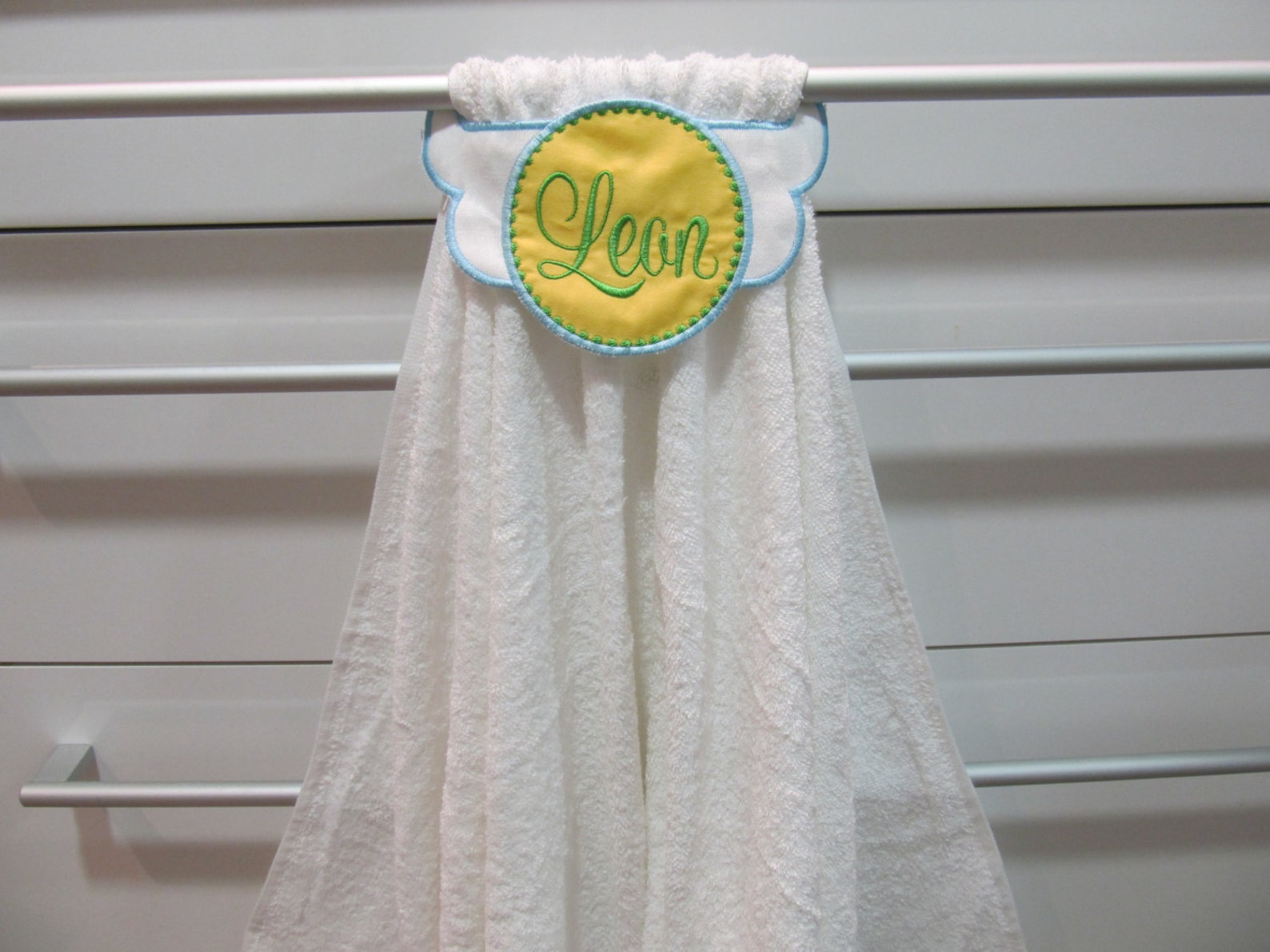 Circle Monogram Towel Topper, Machine Embroidery ITH Project Design 5x7 ...