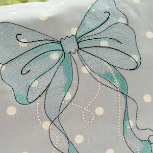 Trendy Lace Bow Machine Embroidery Designs Bow T-shirt Sweatshirt ...