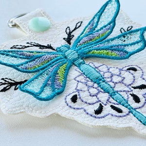 Dragonfly 3D Dimensional Keychain in the Hoop ITH Project FSL Dragonfly ...