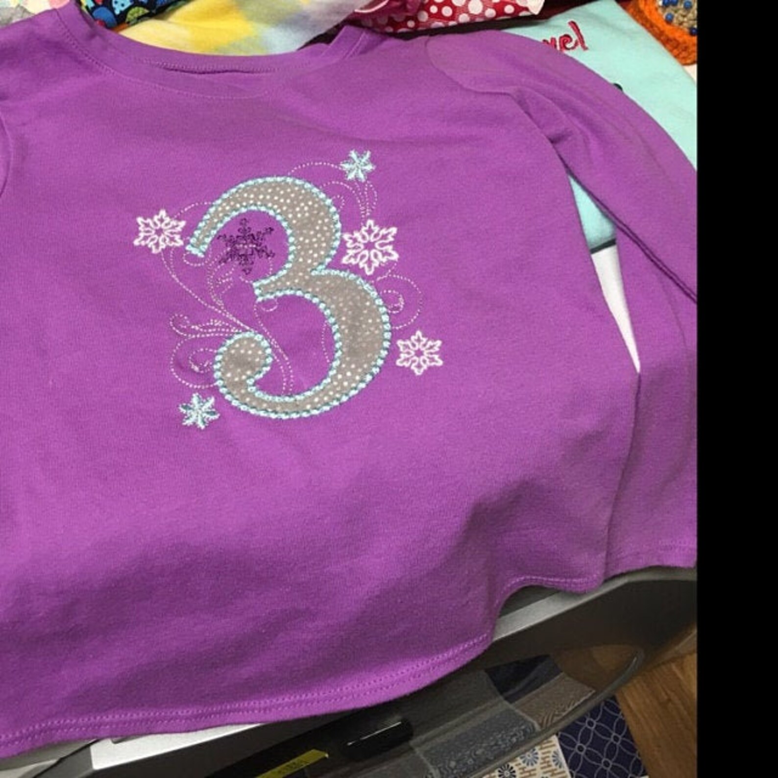 Frozen Swirls Birthday Number FIVE 5 With Wide Pearl Stitch Machine ...