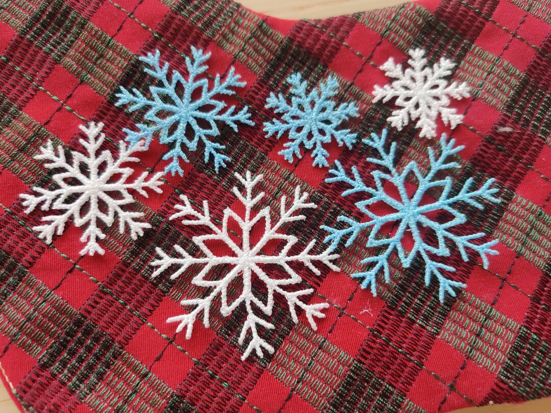 Delicate Mini and Micro Snowflake Machine Embroidery Designs Assorted ...