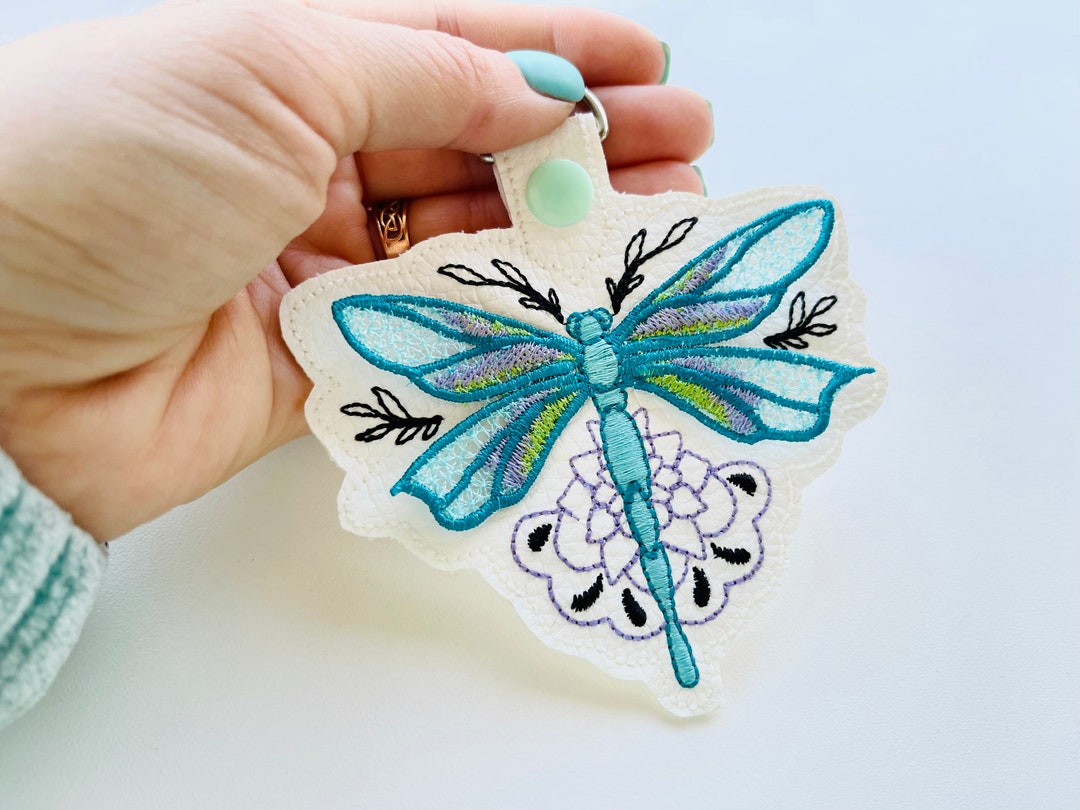 Dragonfly 3D Dimensional Keychain in the Hoop ITH Project FSL Dragonfly ...