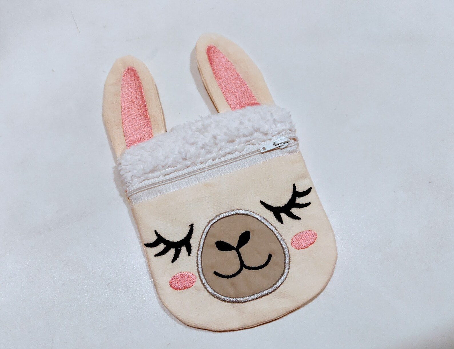 Llama Zipper Bag in the Hoop ITH Llama Head Lama Face Pouch ITH Bag Zip ...
