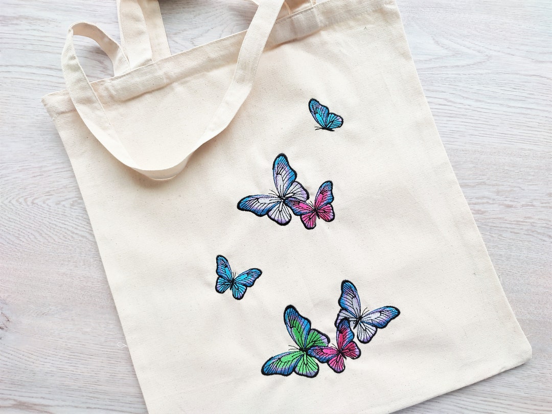 Realistic Small Butterflies 4 Types Machine Embroidery Designs in ...