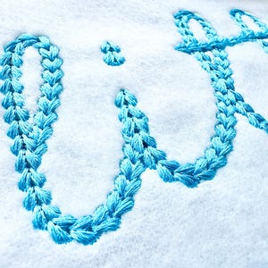 Extra Bold Chain Stitch Handwritten Script FONT Tala Machine Embroidery ...