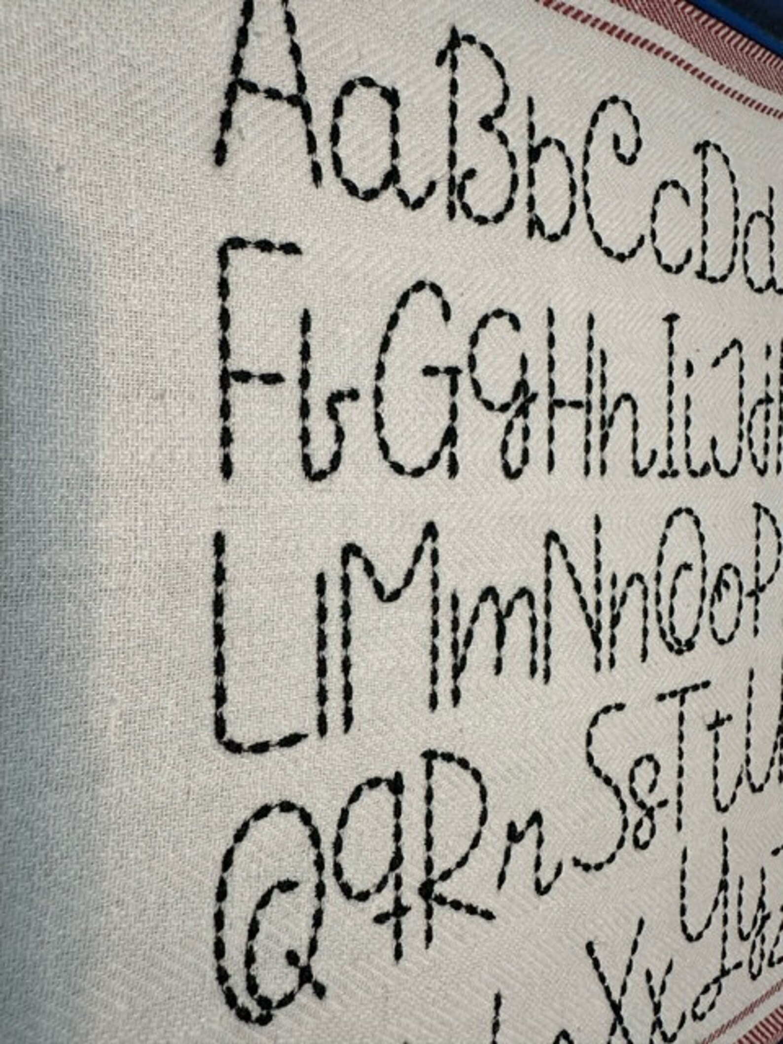 Must Have Hand Stitch Effect FONT Machine Embroidery Designs in ...