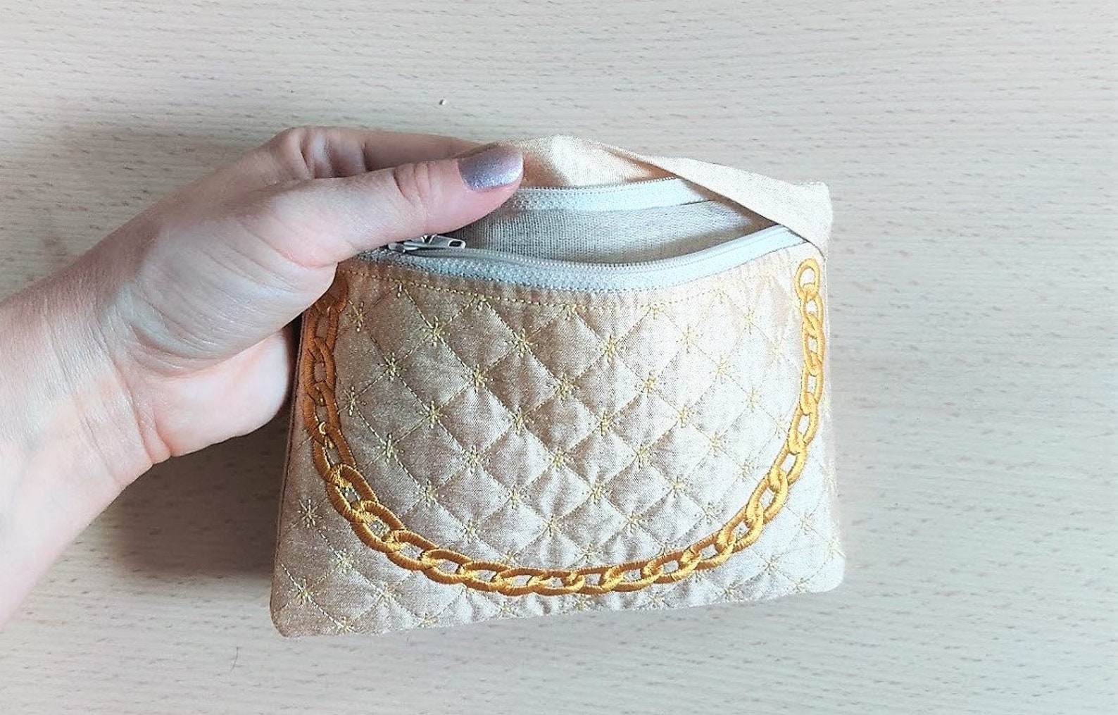 Regal Royal Chain Gold Vintage Pouch Envelope Pocket Zip Bag Zipper Bag ...
