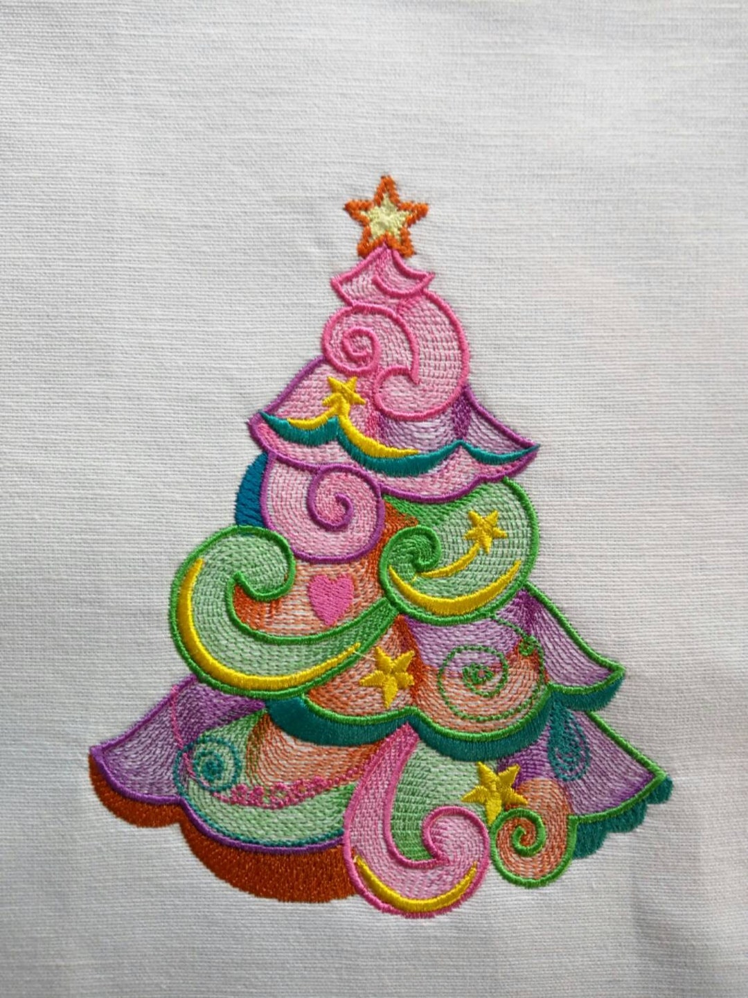 Colorful Merry Christmas Tree, Curl Swirl Xmas Tree Extraordinaire ...