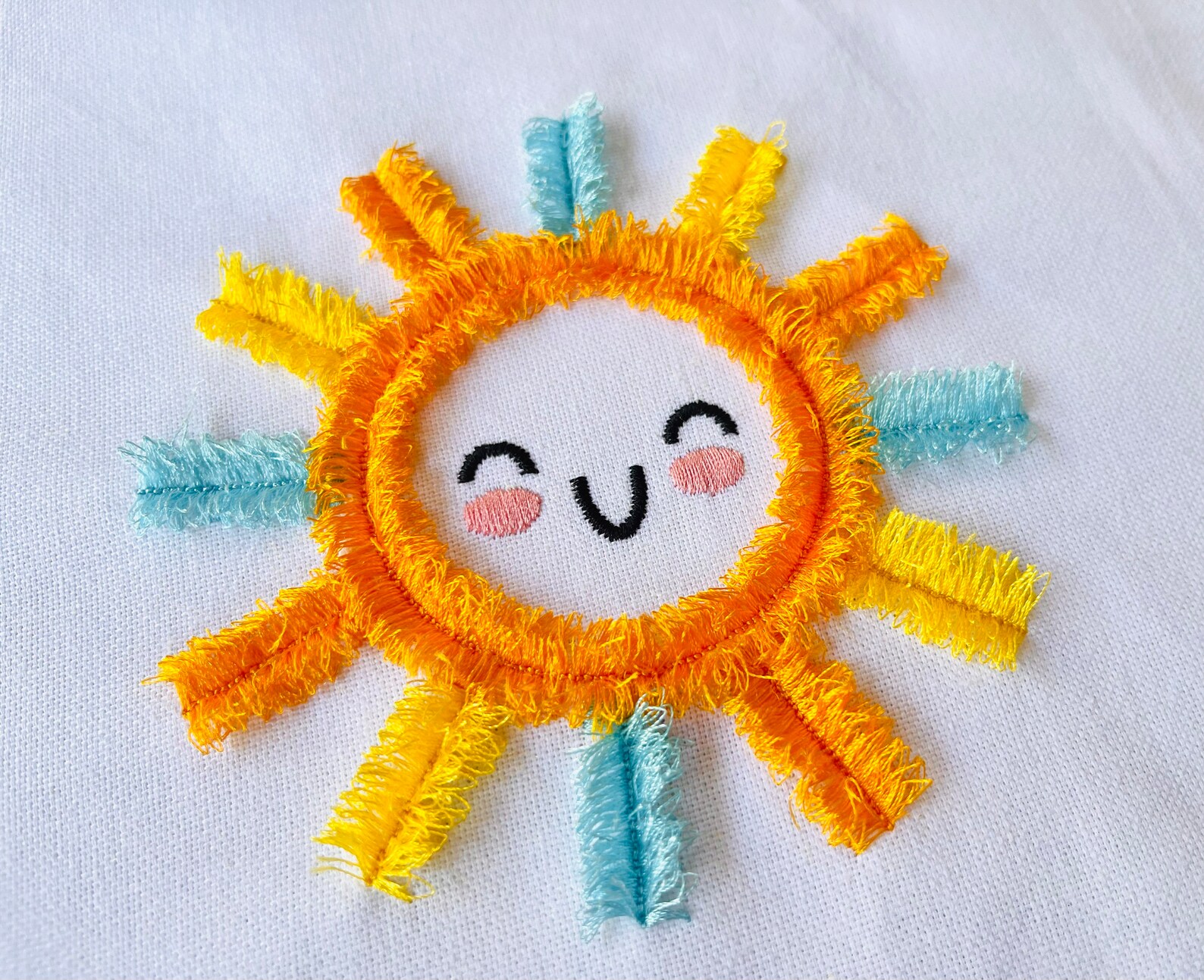 Cute Little Sun Sunshine Fringed Sun Rays Machine Embroidery Design ...
