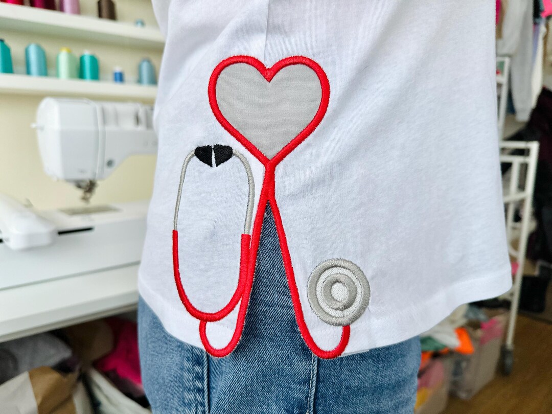 Therapist Medic Stethoscope Heart Split Seam Side Bow Applique Machine ...