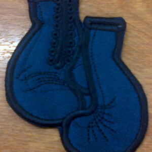 Boxing Gloves - Machine Embroidery Applique Design - for Hoop 4x4, 5x7 ...