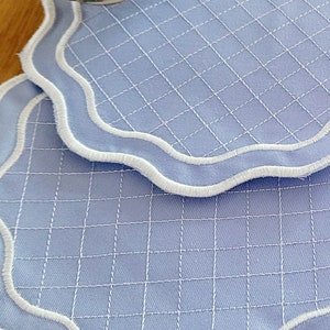 Scalloped Napkin Checkered Coaster Doily Round Shape in Assorted Sizes ...