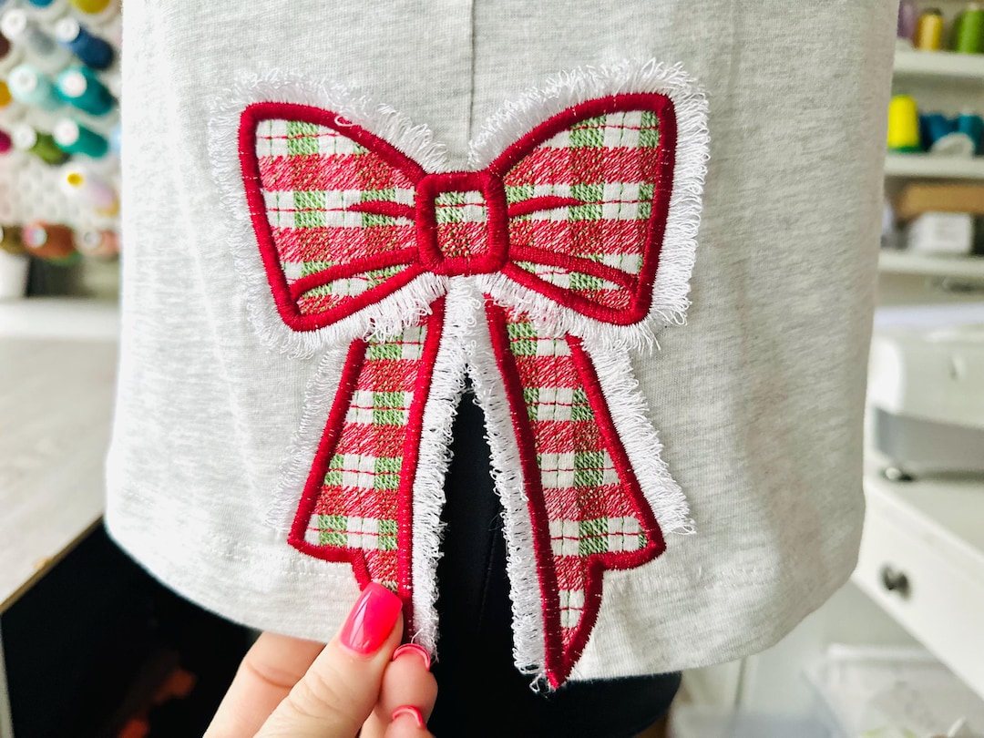 Fringed Fluffy Merry Christmas Gingham Plaid Checkered Bow Split Seam ...