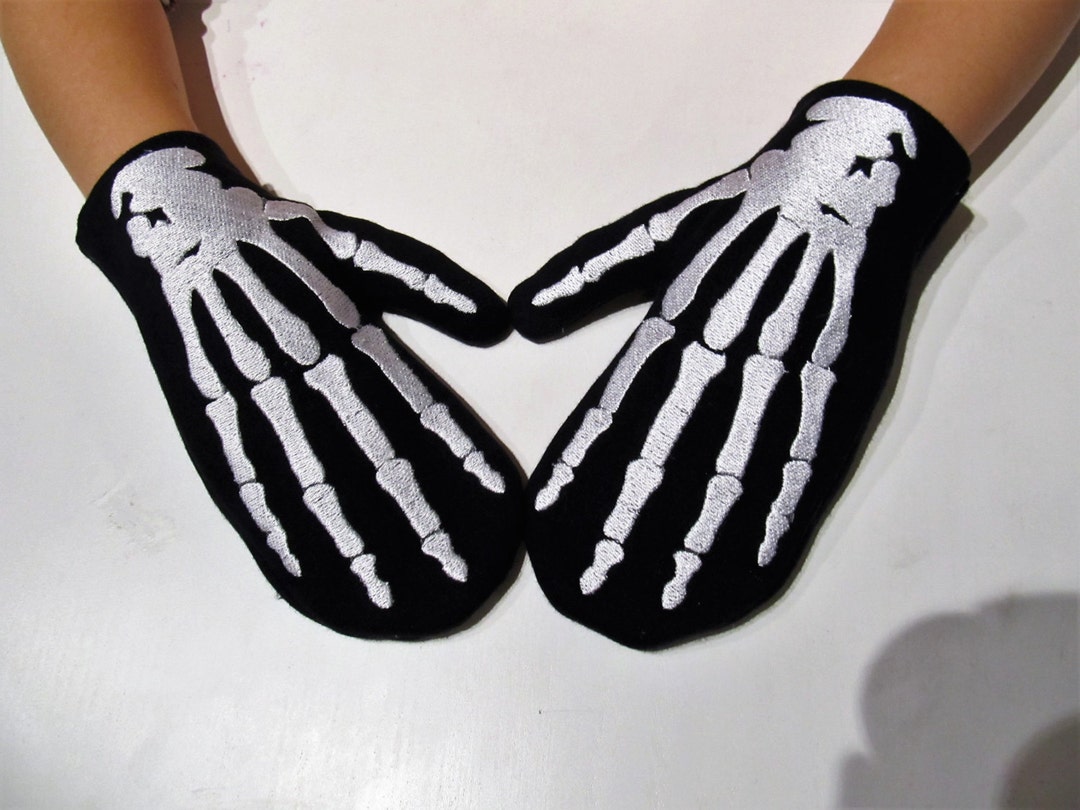 Mittens Skeleton Hands for Playing Snow Fight in the Hoop Machine ...