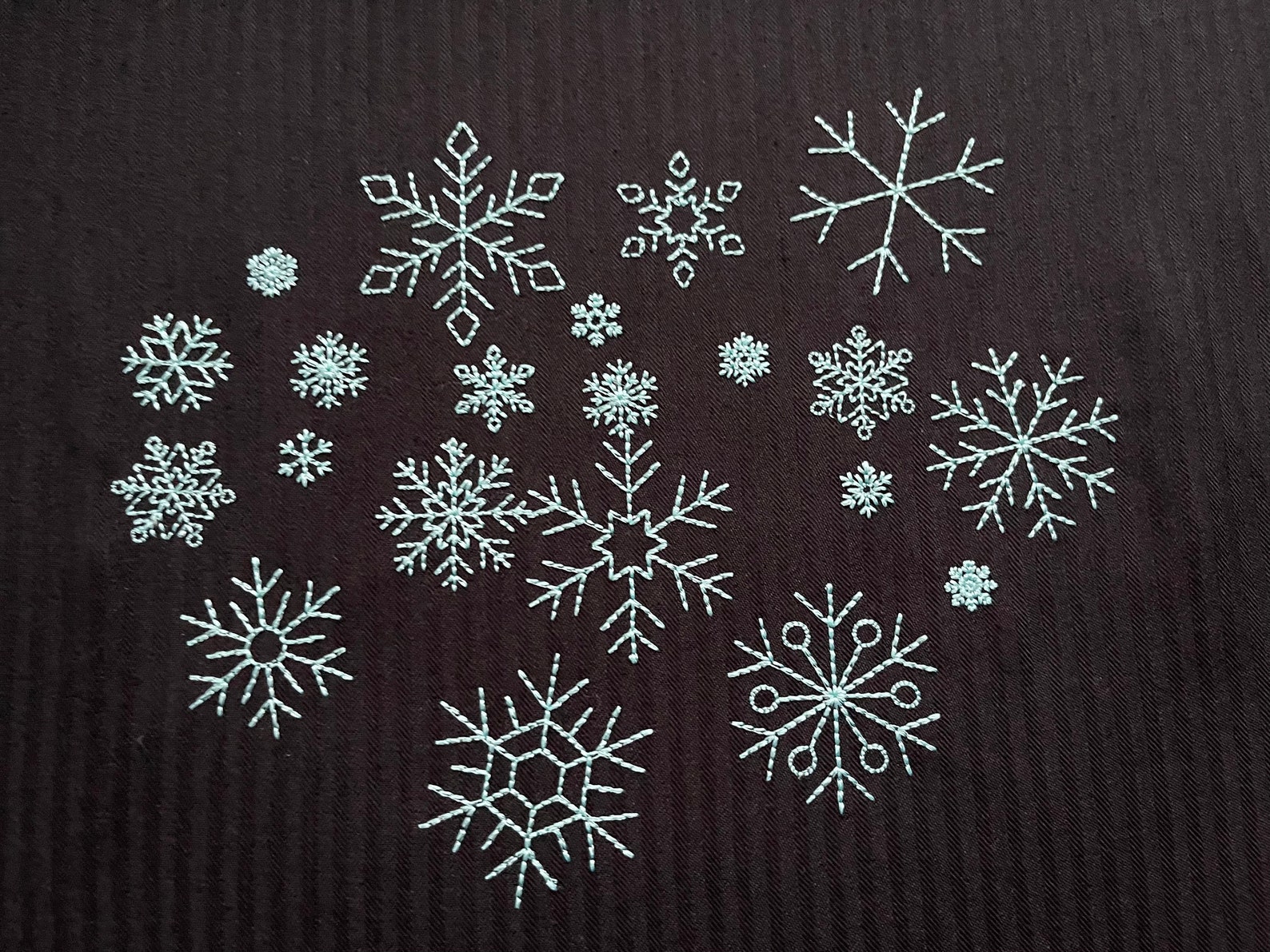 Micro Mini Small 16 Single Snowflakes Machine Embroidery - Etsy