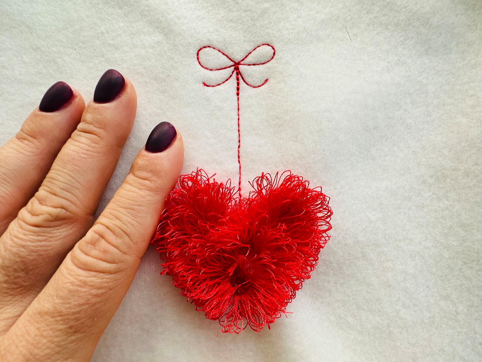 Hanging Fringed Fluffy Heart Valentine Day Machine Embroidery Design ...