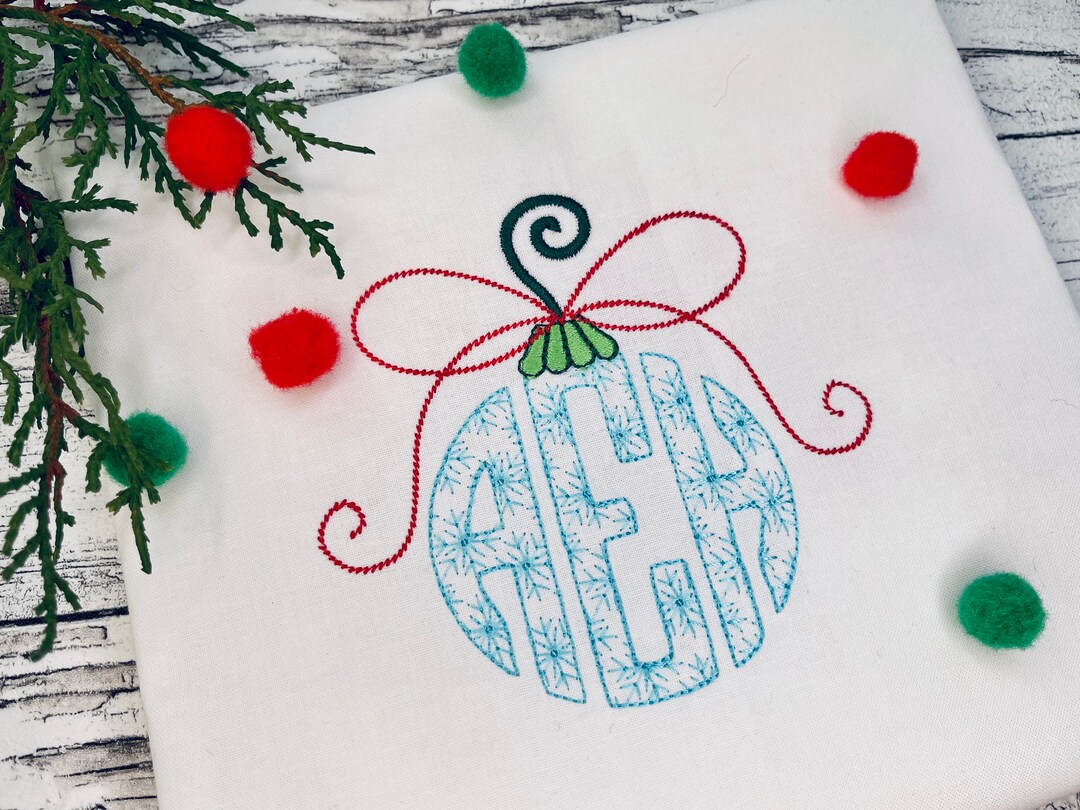 Snowflake Monogram A-Z, Awesome Winter Frozen Snow Three Letters Circle ...