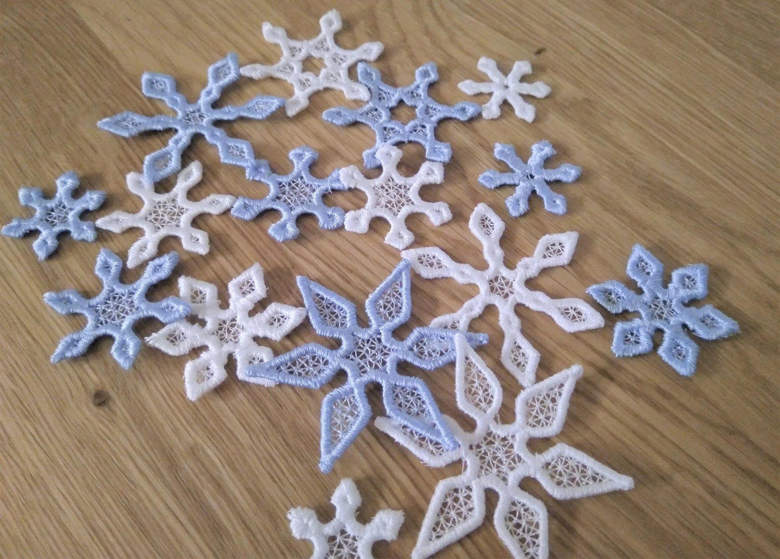Mini and Micro Snowflake Freestanding Lace Machine Embroidery - Etsy