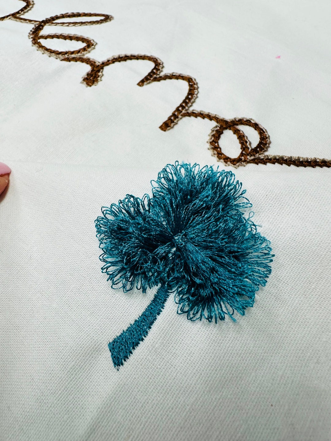 Fluffy Clover Leaf Flower Fringed Fluffy Shamrock Fringe ITH in the ...