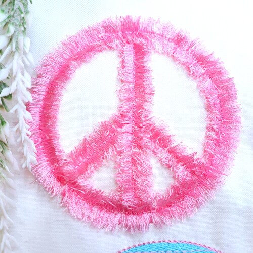 Fringed Peace Awesome Fluffy Peace Sign Fringe in the Hoop - Etsy