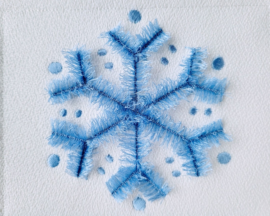 Fringed Fluffy Snowflakes 6 Different Christmas Snowflake Designs ...