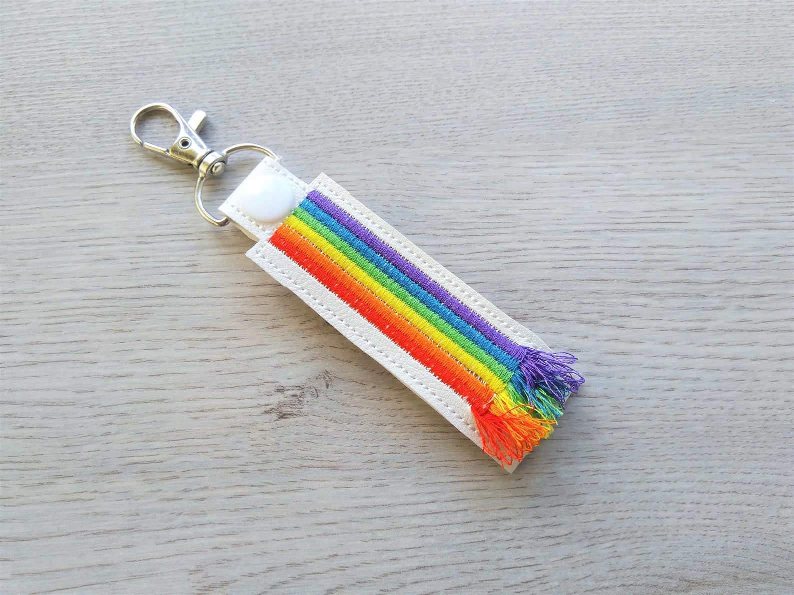Fringed Rainbow Key Fob Snap Tab ITH in the Hoop Machine - Etsy
