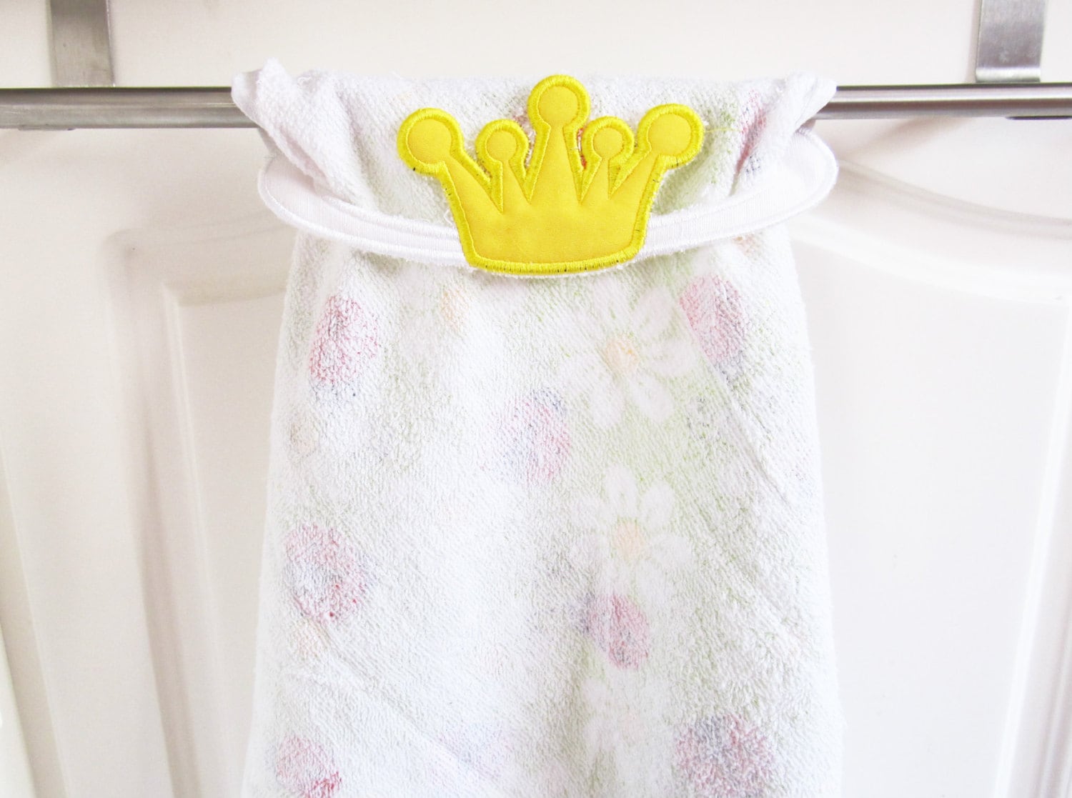Little Princess crown Towel topper machine embroidery ITH project ...