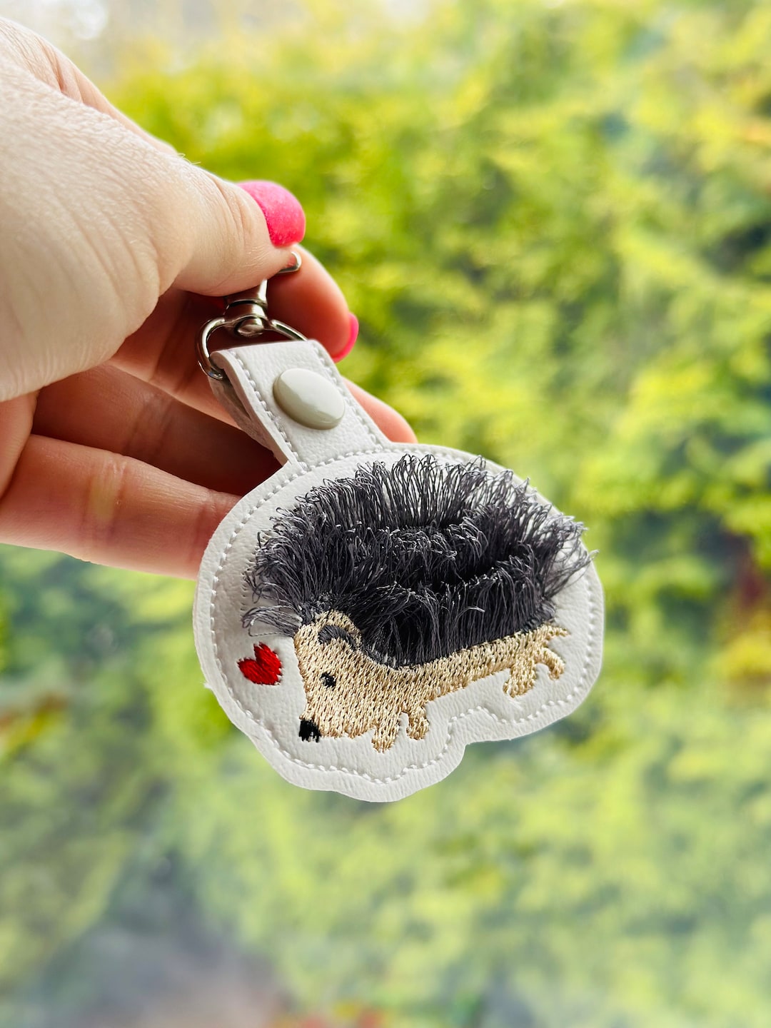 Fringed Hedgehog Eyelet and Key Fob Snap Tab in the Hoop Machine ...