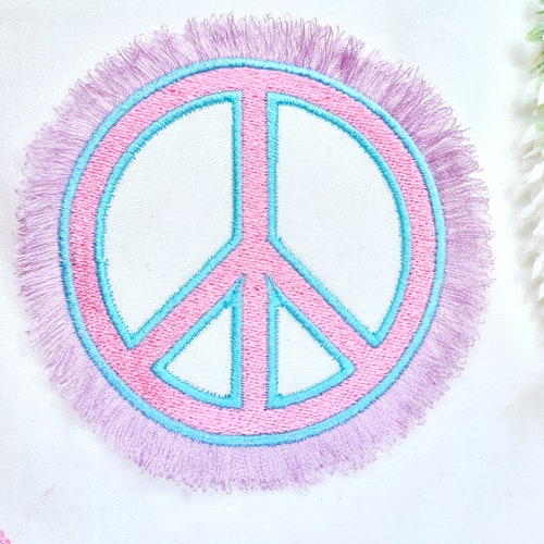 Fringed Peace Awesome Fluffy Peace Sign Fringe in the Hoop - Etsy