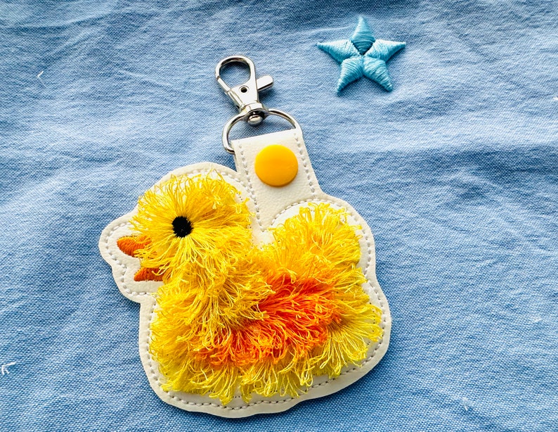 Fringed Rubber Duck Eyelet and Key Fob Snap Tab in the Hoop Machine ...