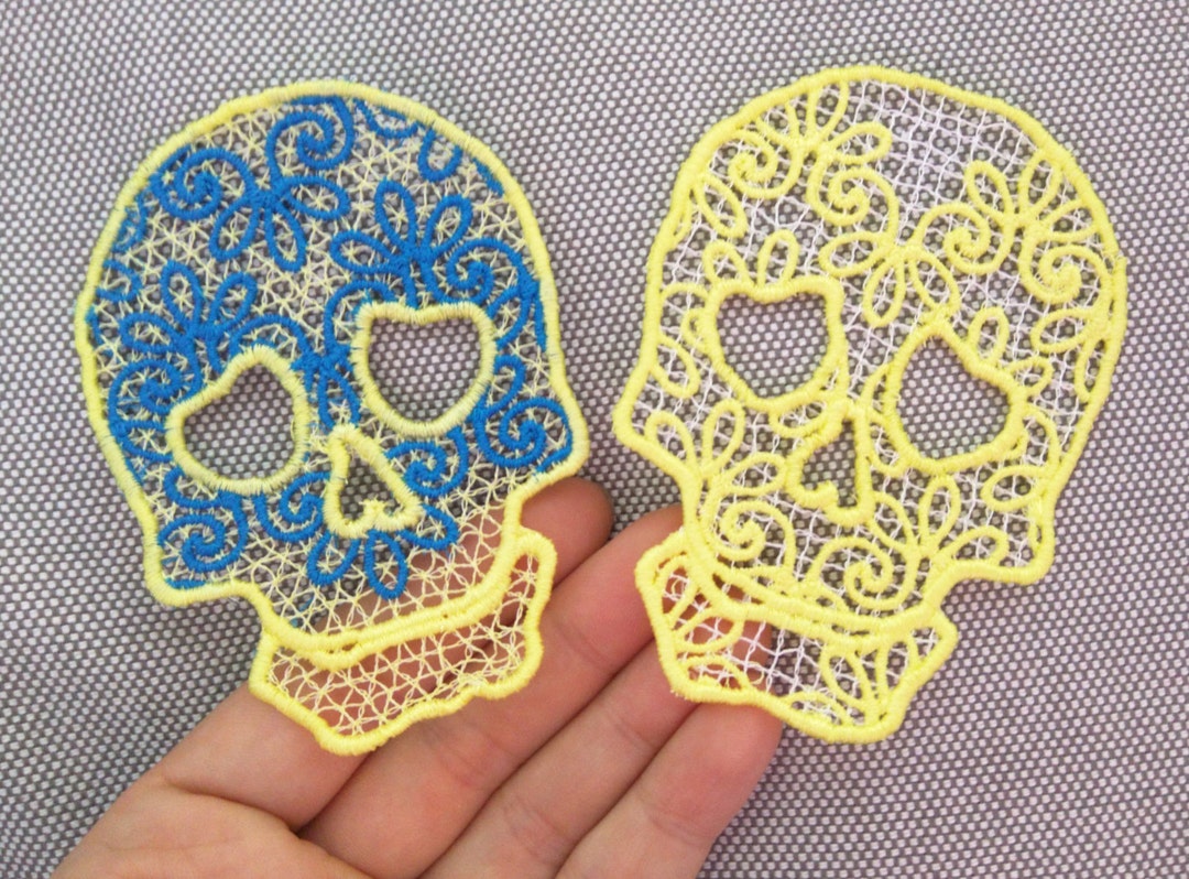 FSL 2 Types of Free Standing Lace Skull Day of the Dead Skull, Calavera ...