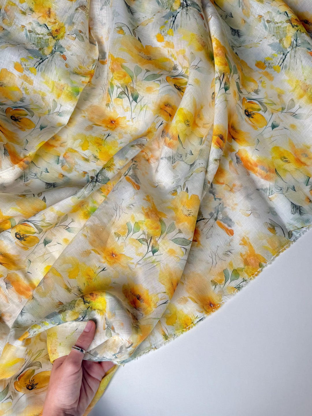 Italian Linen Fabric - Floral Style Print - for Womens Clothing ...