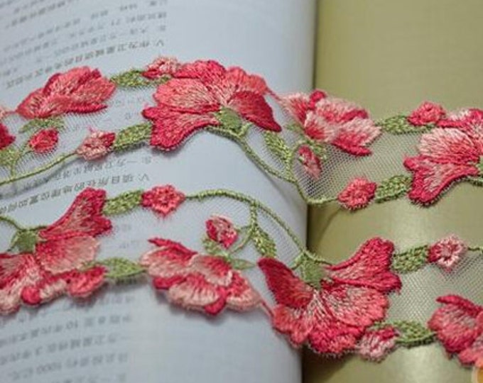 Lovely Embroidered Lace Trim Red Flowers Scalloped Embroidery - Etsy