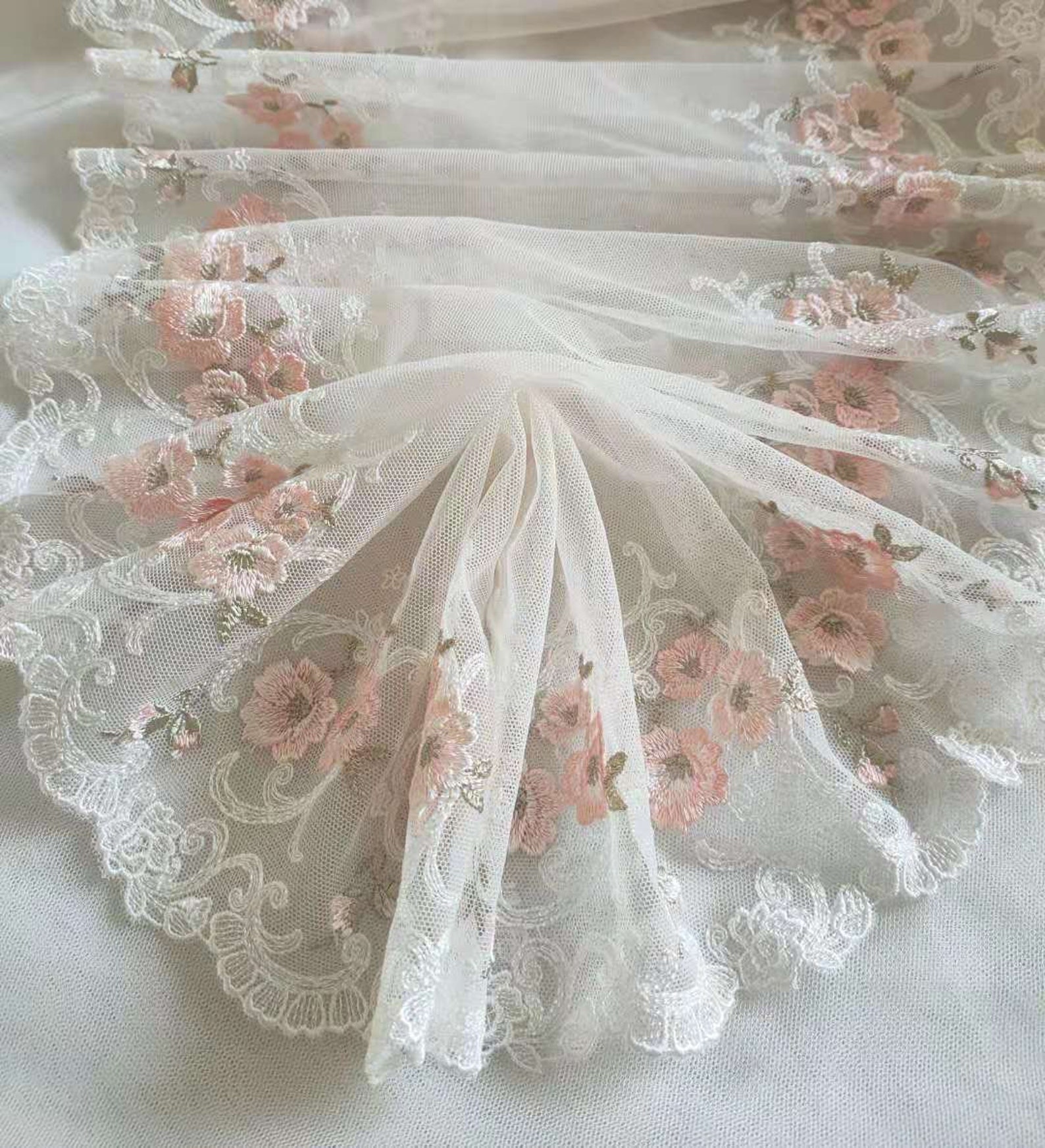 Gorgeous Tulle Lace Trim Pink Rose Flowers Floral Embroidered - Etsy