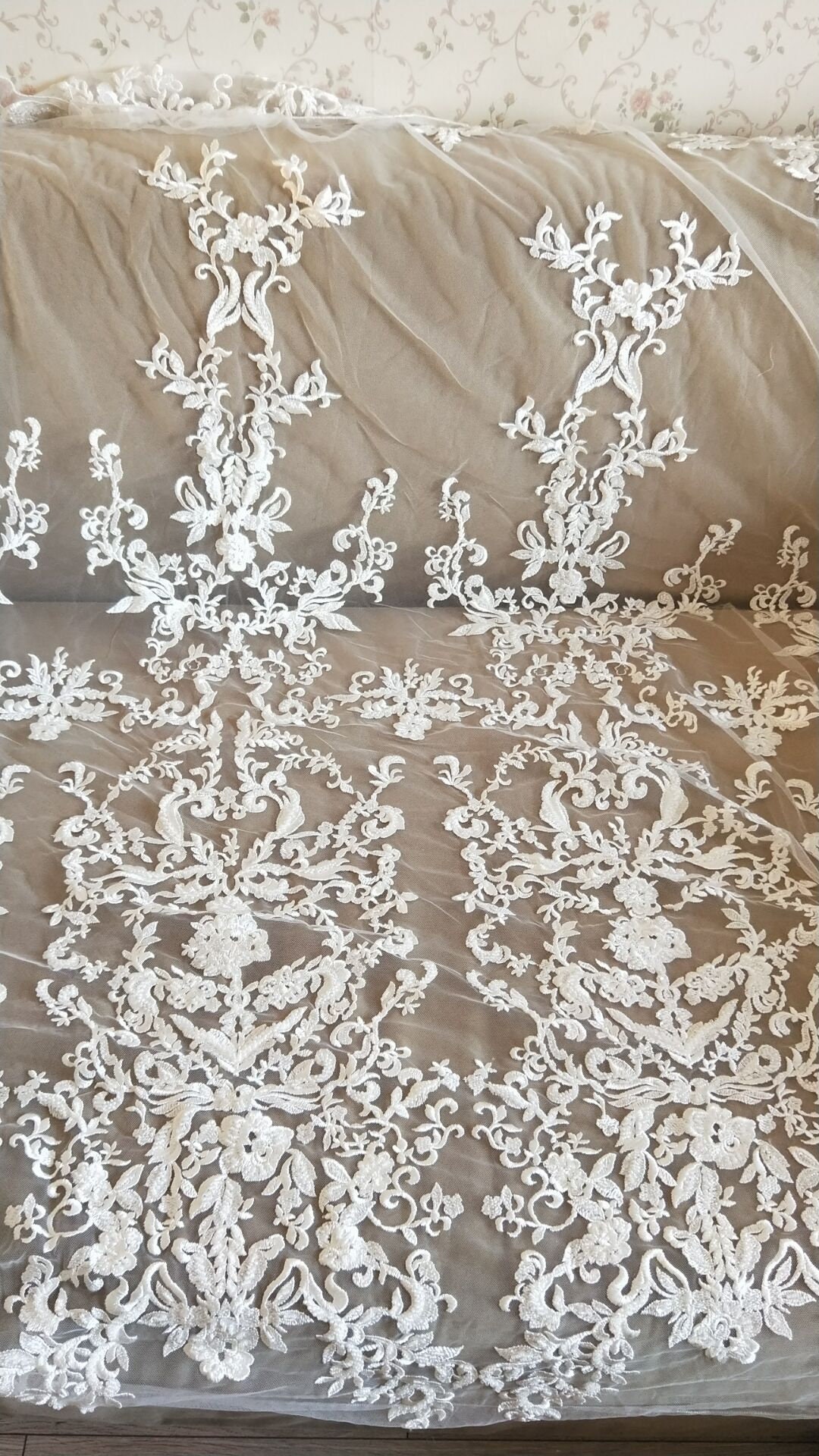 Gorgeous Beaded Wedding Lace Fabric Retro Aulic Lace New Design Lace ...