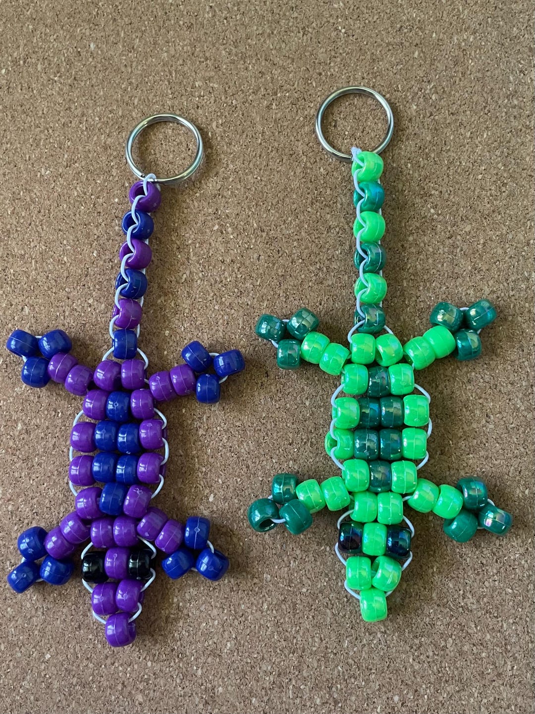 Set of 2 Pony Bead Lizard Keychains - Etsy