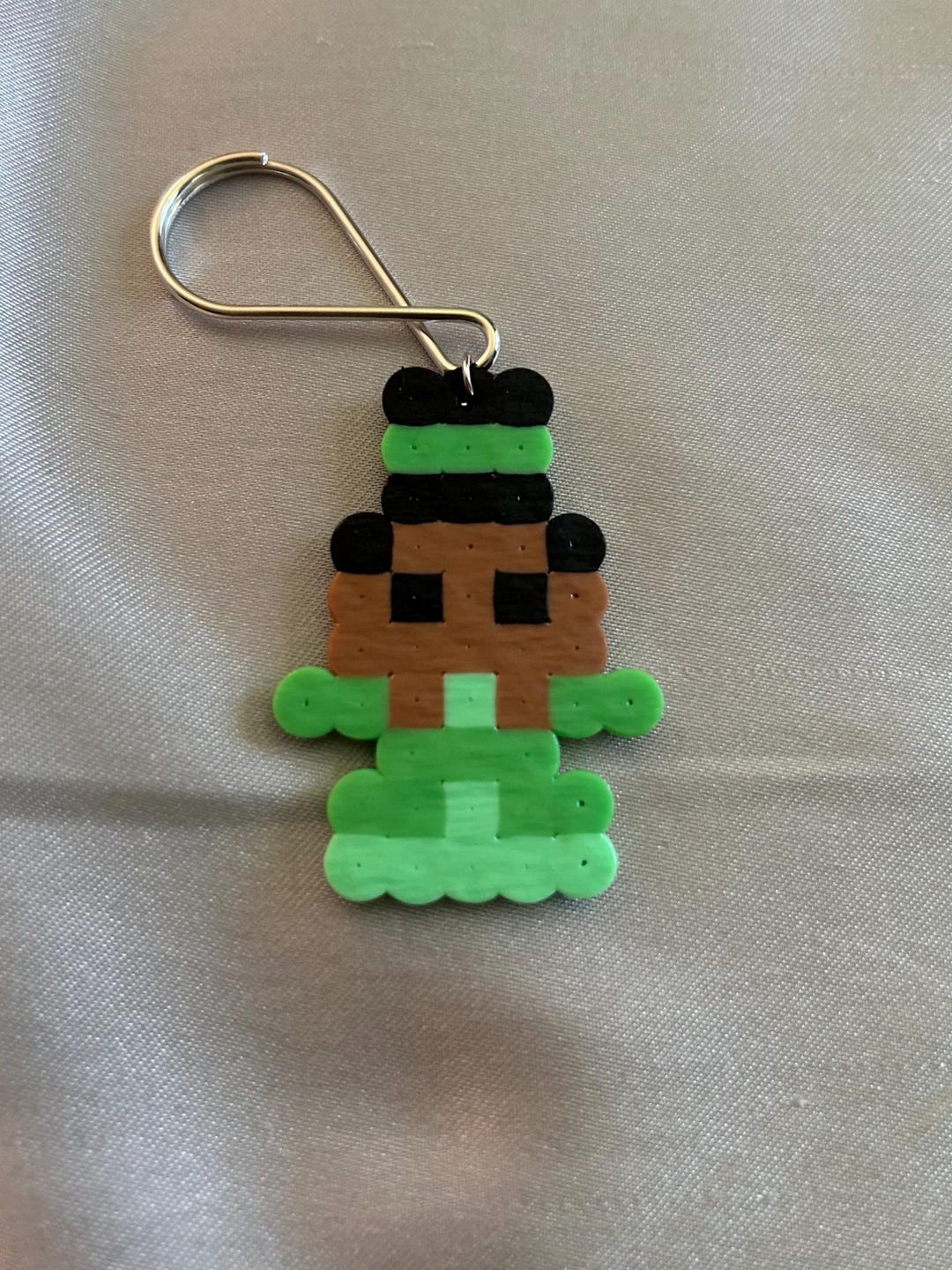 Small Princess Tiana Perler Bead Keychain - Etsy
