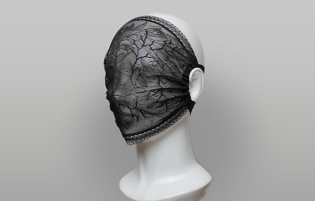 Dark Foliage - Lace Airy Full Face Mask in Black - Lightweight ...