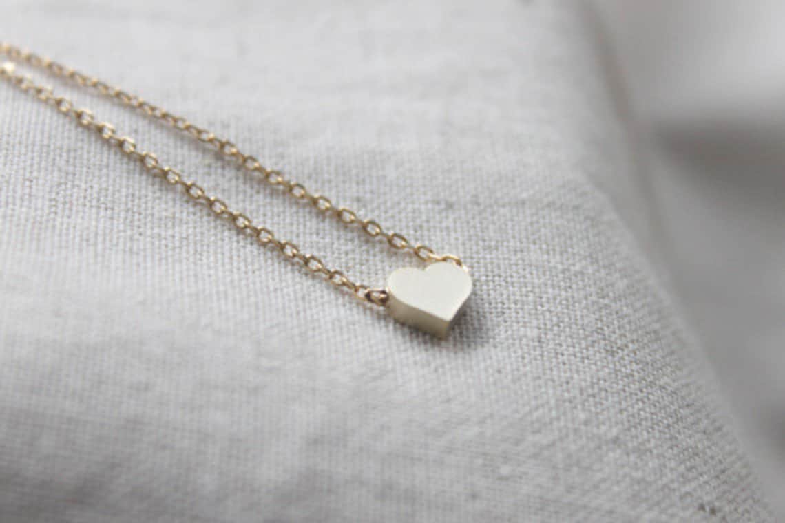 Cute tiny gold Heart charm Necklace Simple Heart pnedant | Etsy