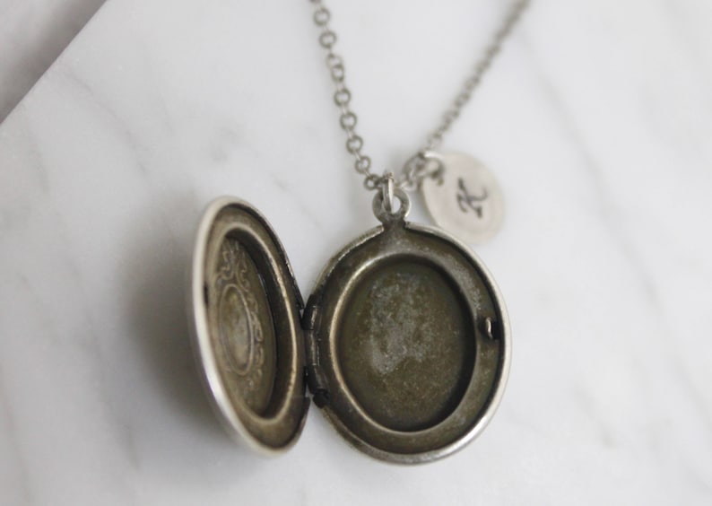 Personalized Vintage Style Custom Silver Oval Locket Initial - Etsy