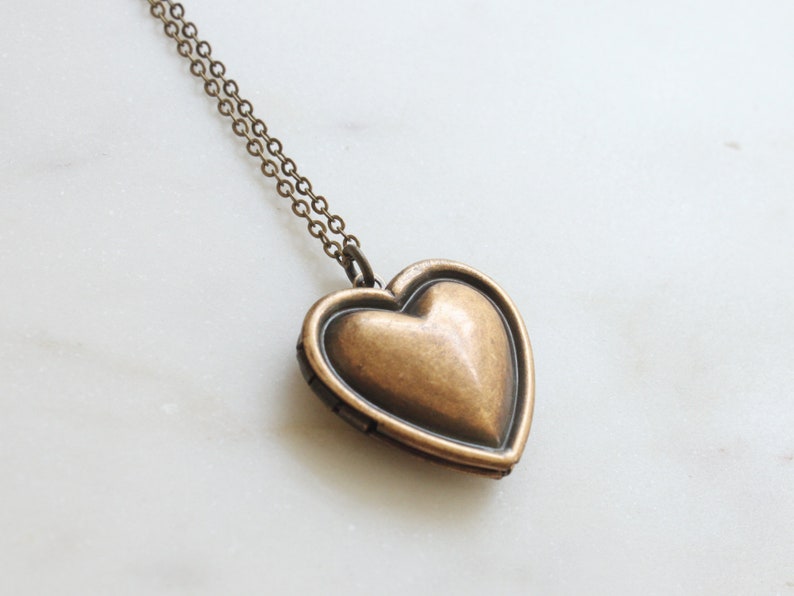 Personalized Vintage Style Simple Heart Locket Custom Initial - Etsy